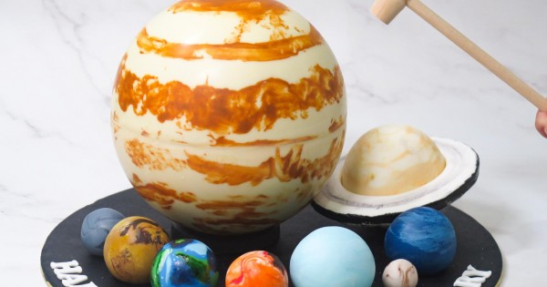 Solar System Planet Piñata