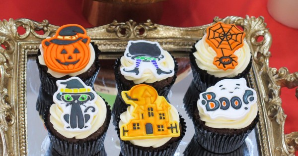 Spooky Halloween Cupcakes